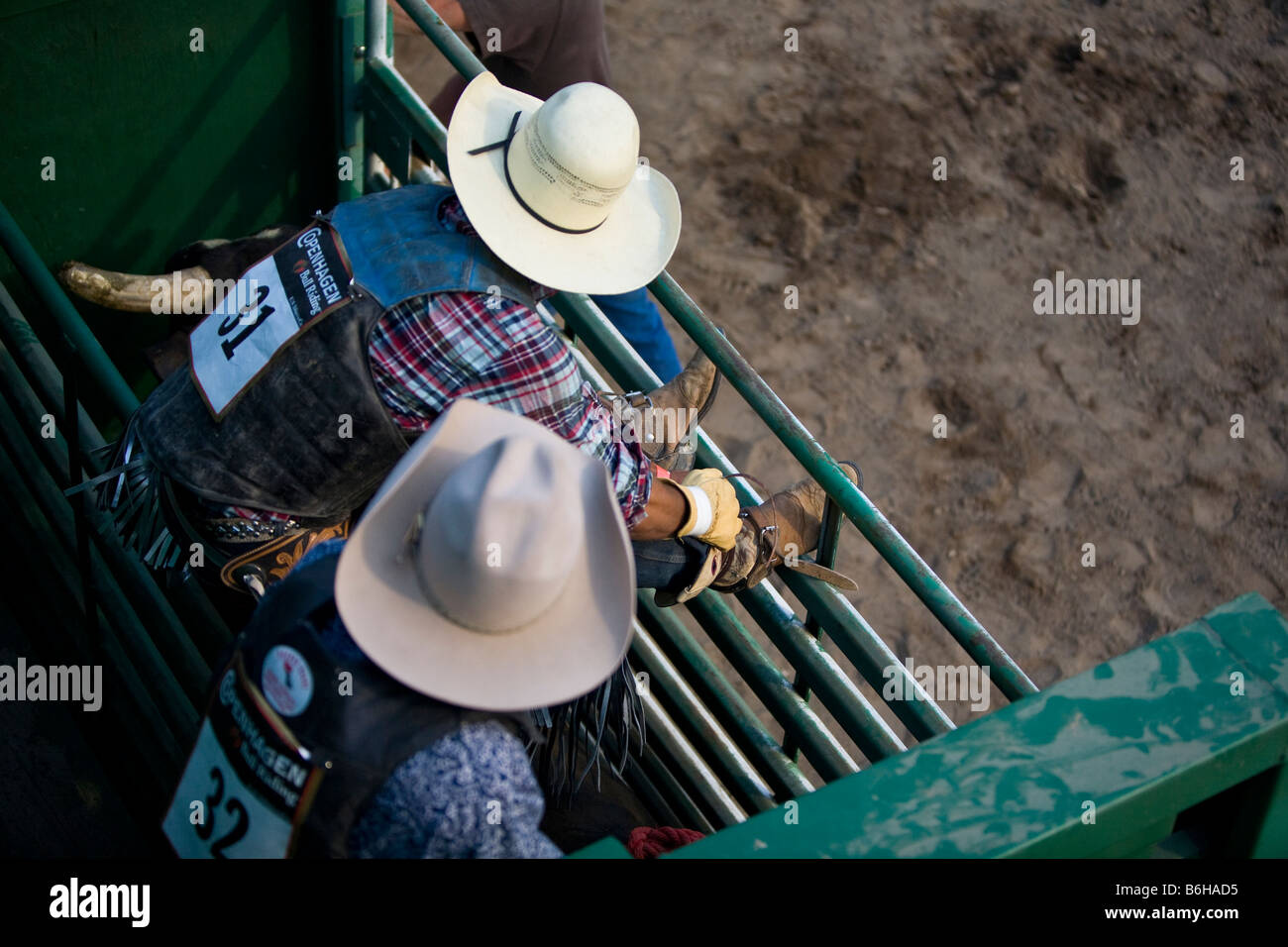 Two cowboys hi-res stock photography and images - Alamy