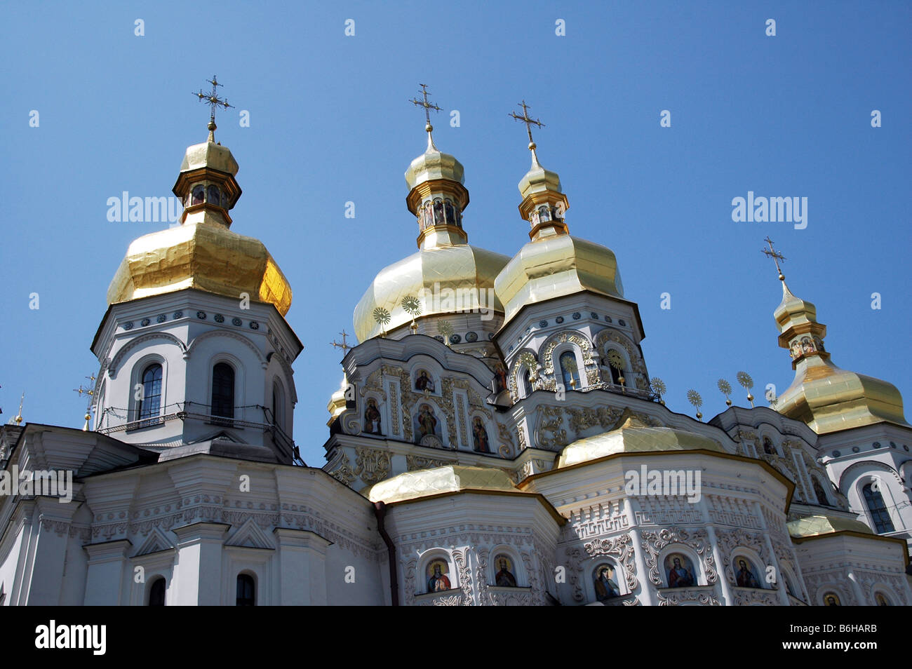 Gold spires and onion domes of The Assumption (Uspensky) Cathedral ...