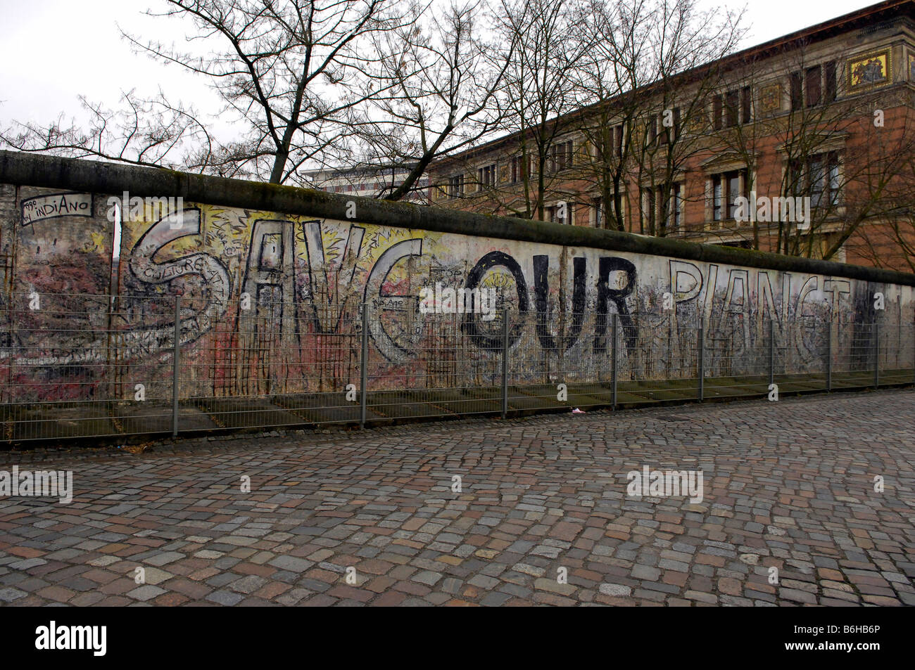 save our planet eco graffiti berlin wall niederkirchnerstraße Stock ...