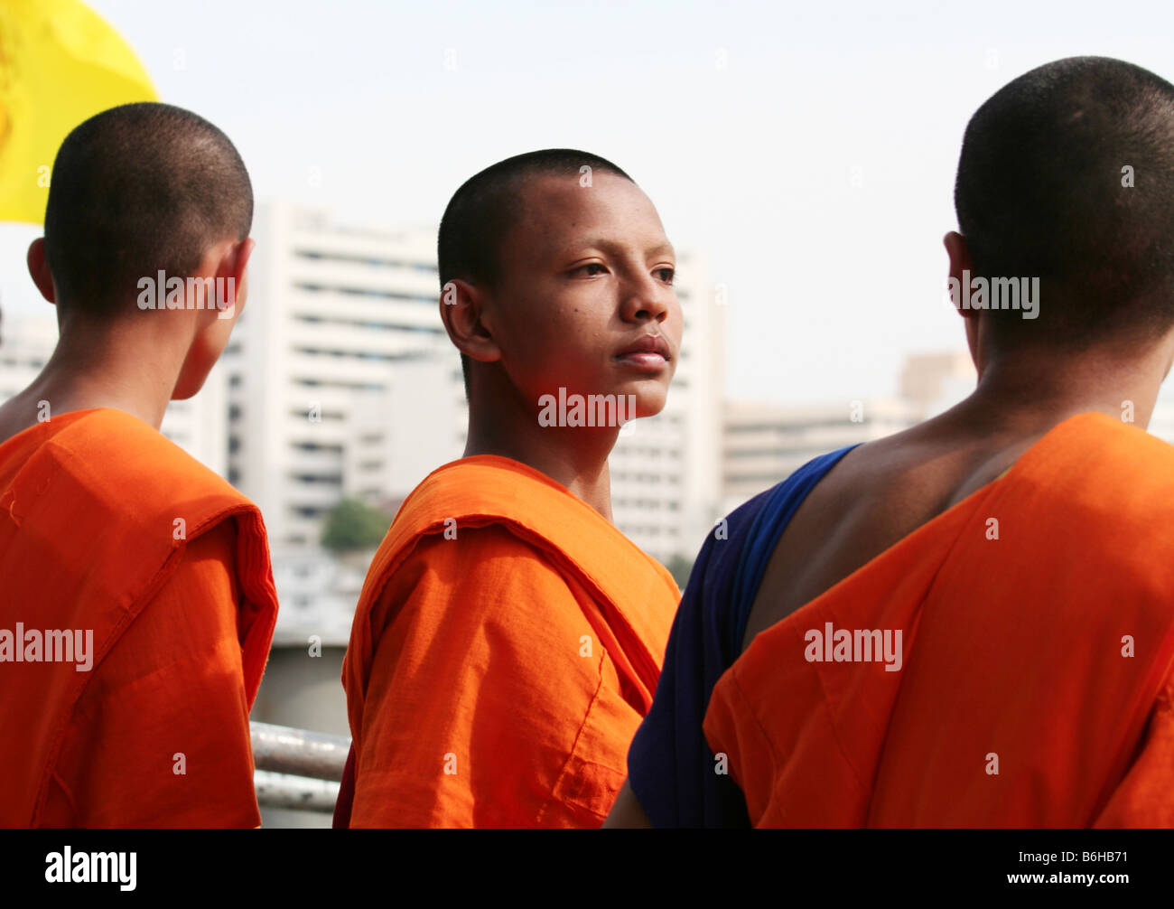 Silent monk hi-res stock photography and images - Alamy