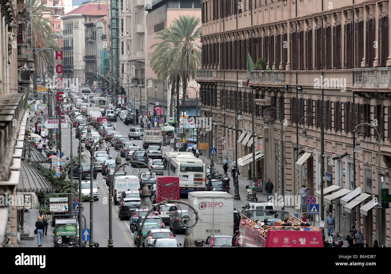 Looking North along Via Roma from Corso Vittorio Emanuele, Palermo city ...