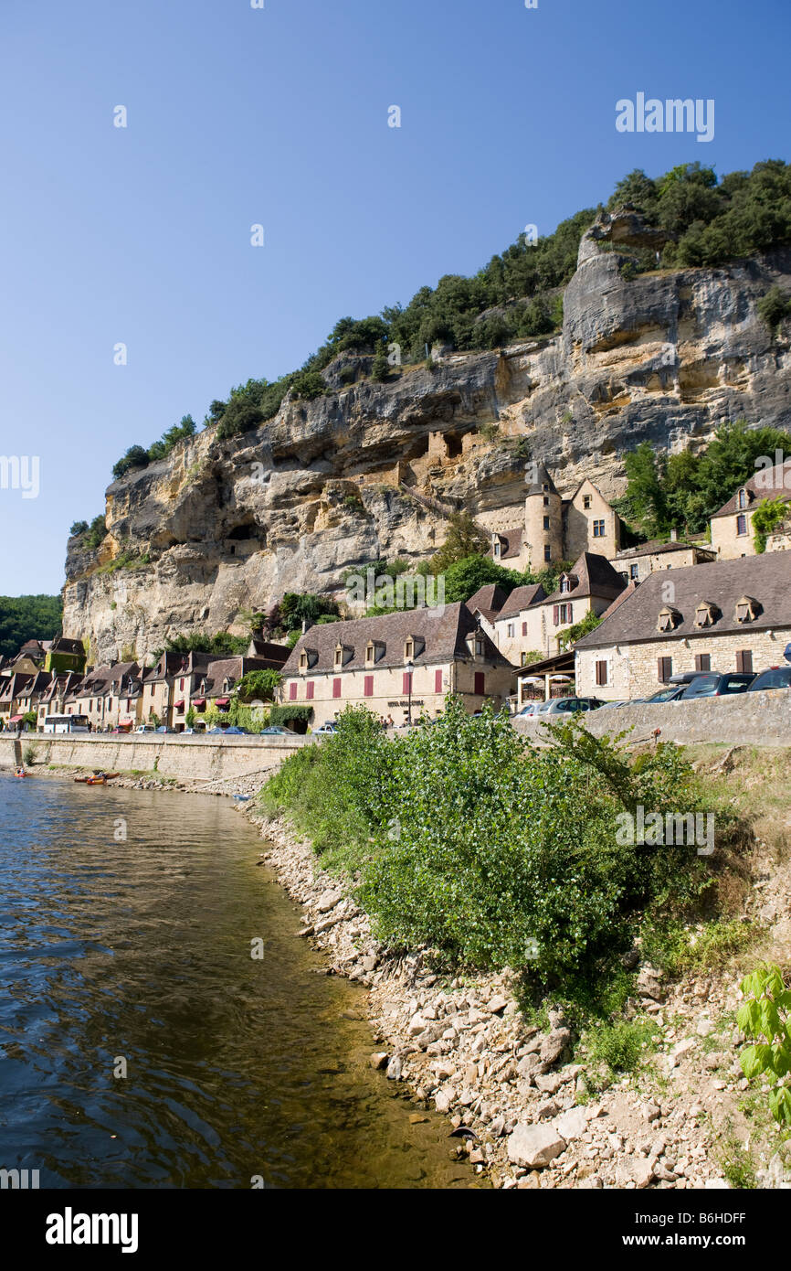 France french hillside river hi-res stock photography and images - Alamy