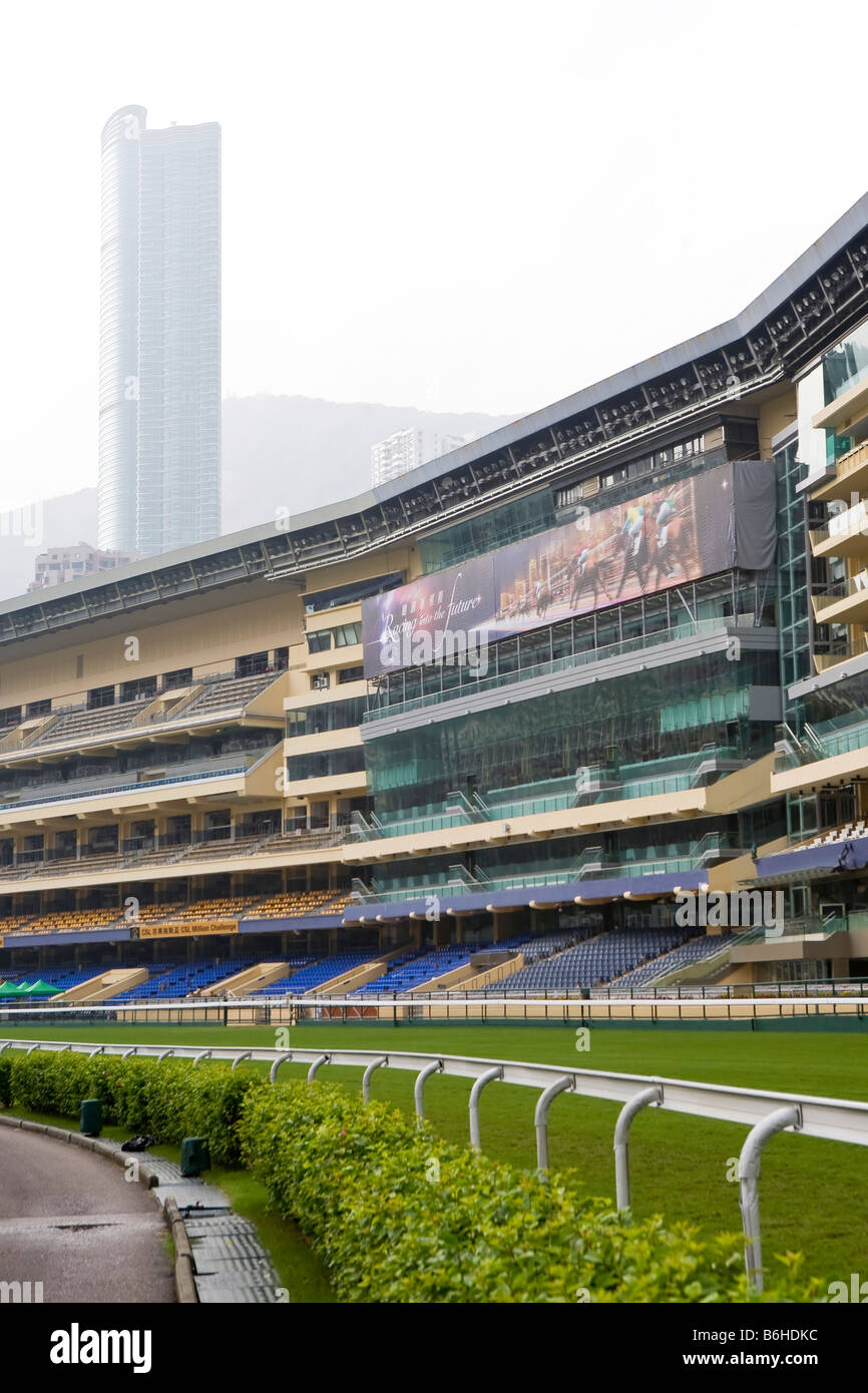 Empty racecourse hi-res stock photography and images - Alamy