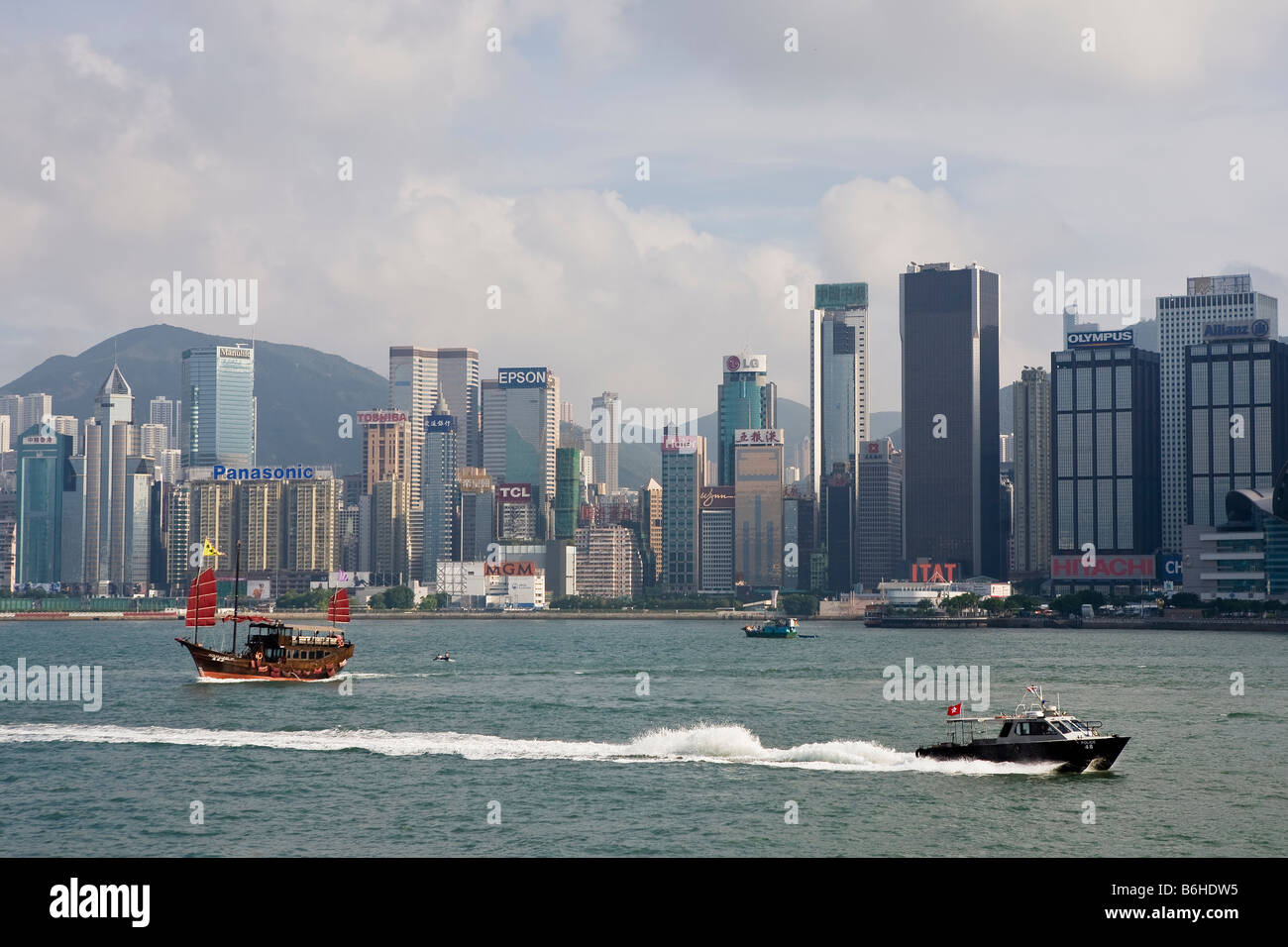 Hong kong harbour hi-res stock photography and images - Alamy