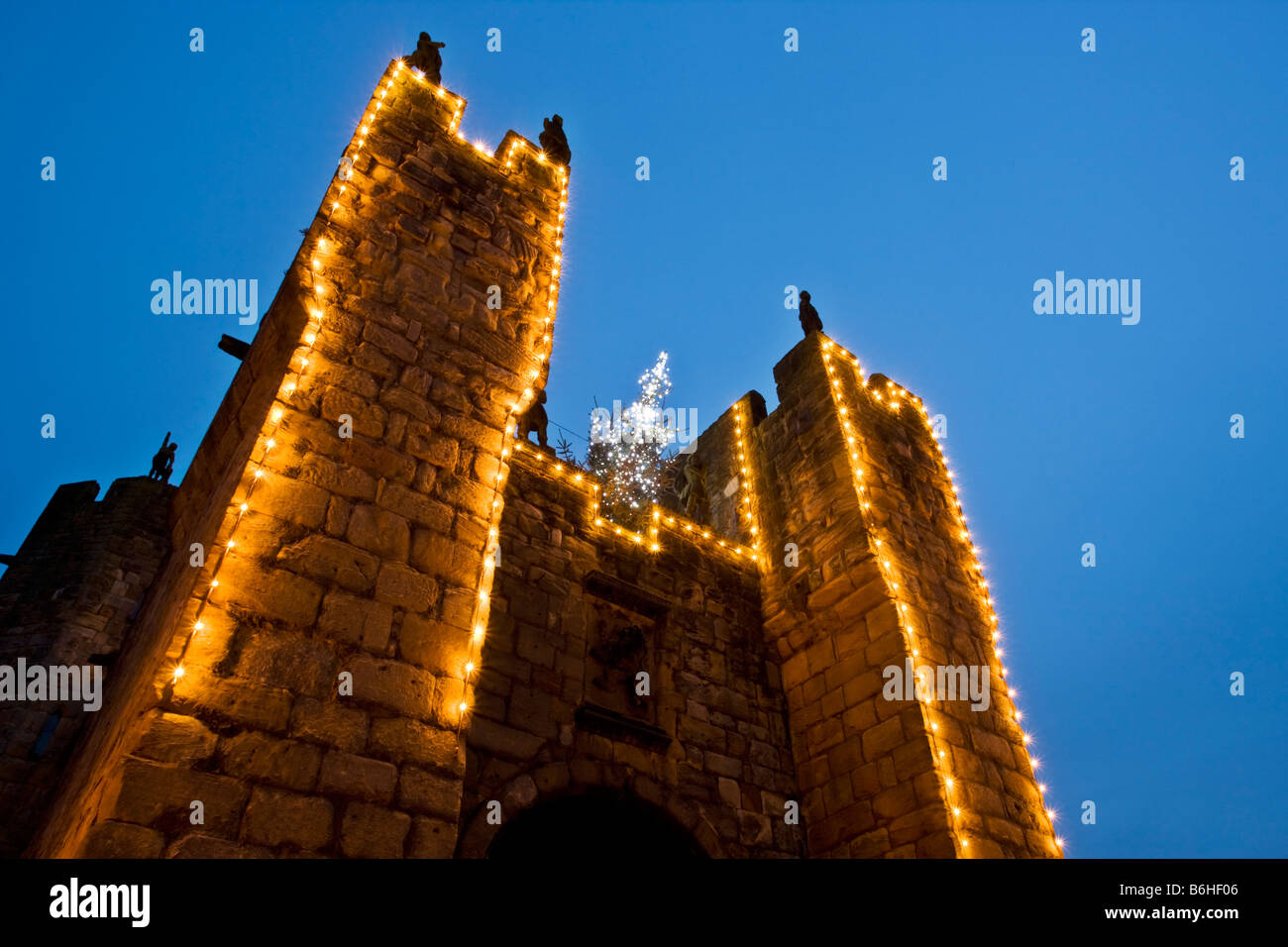 Night in the alnwick hi-res stock photography and images - Alamy