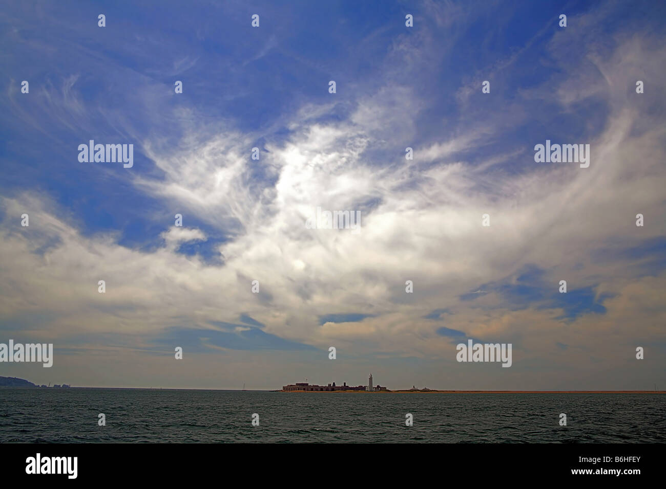 Hurst castle hi-res stock photography and images - Alamy