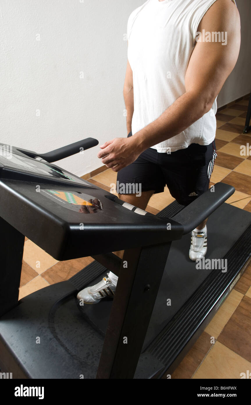 Hefty man hi-res stock photography and images - Alamy