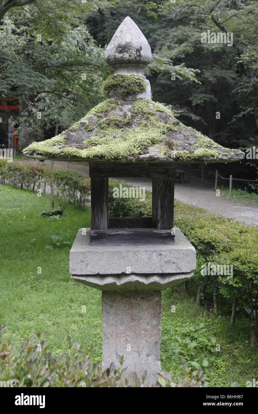 Japanese statue hi-res stock photography and images - Alamy