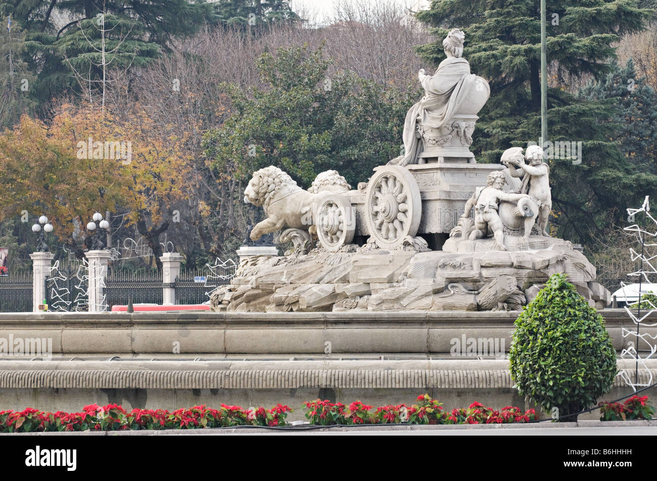 Plaza de Cibeles or Cibeles Square in Madrid Stock Photo - Alamy