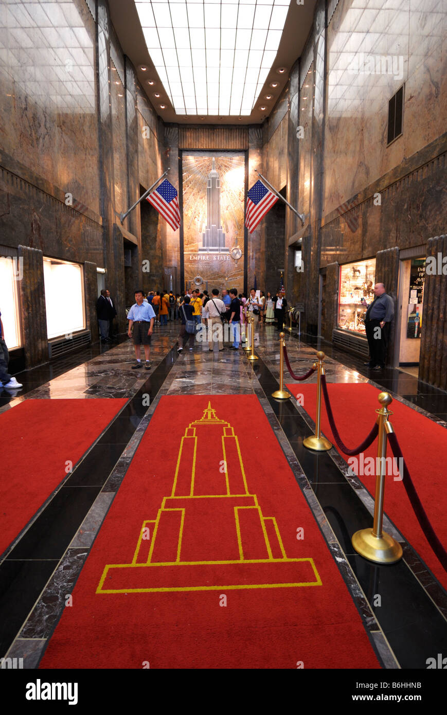 Empire State Building Entrance on Fifth Avenue, New York City, U.S.A ...