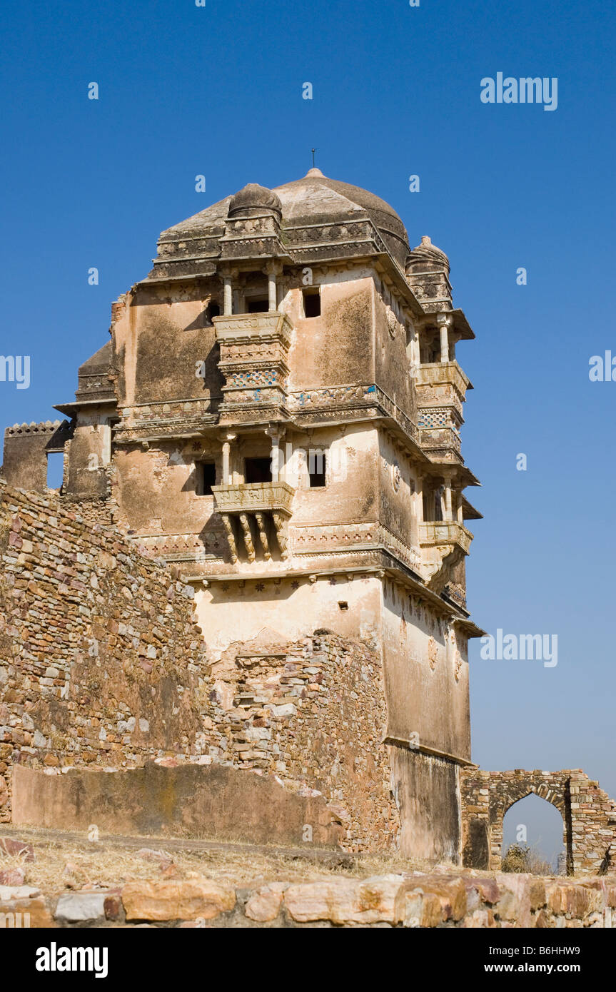 Low angle view of a palace, Jaimal Pattas Palace, Chittorgarh Fort ...