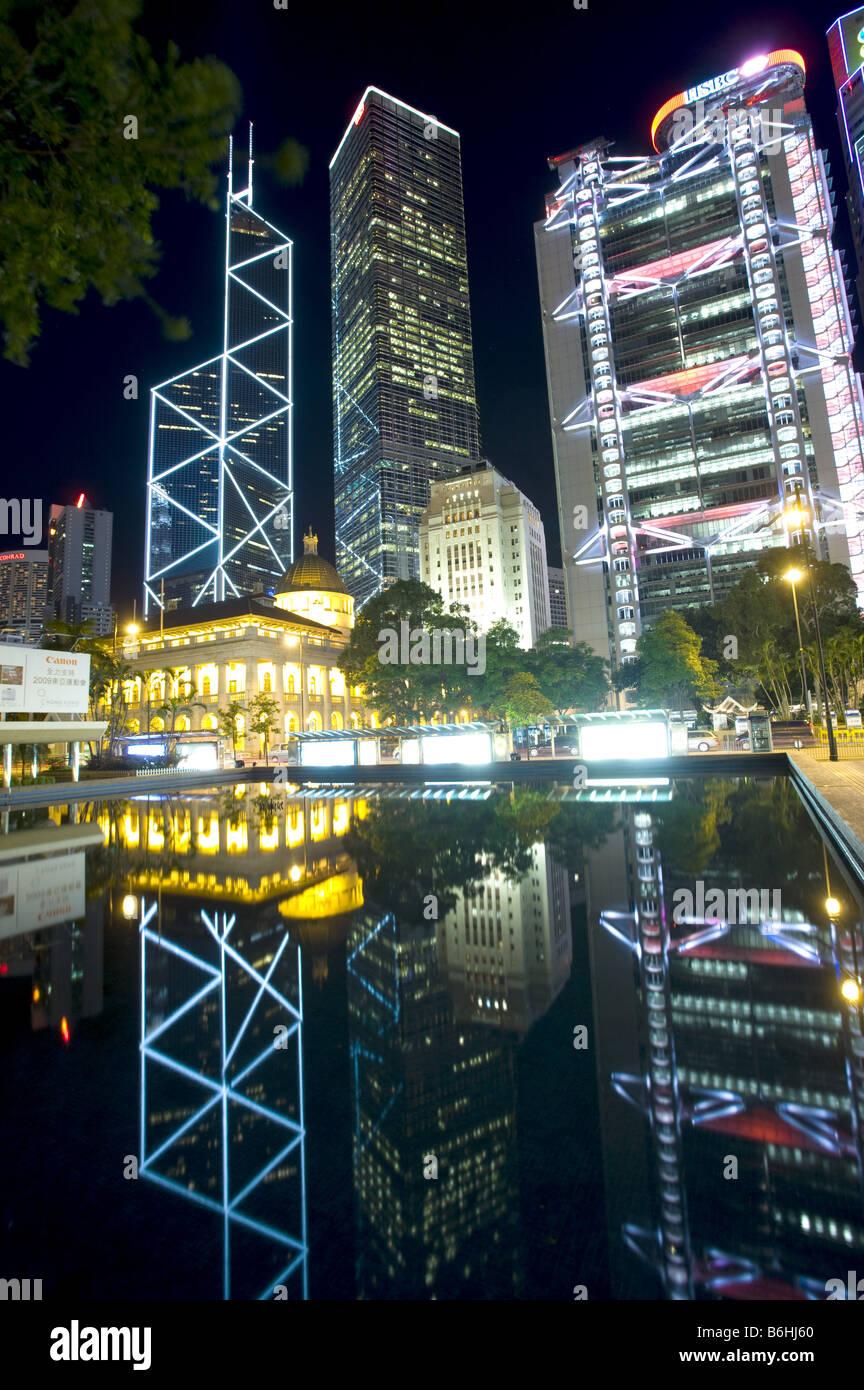 Hong kong statue square in hi-res stock photography and images - Alamy
