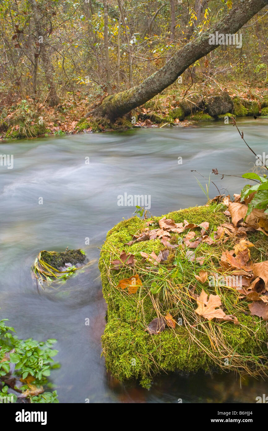 Creek flow hi-res stock photography and images - Alamy