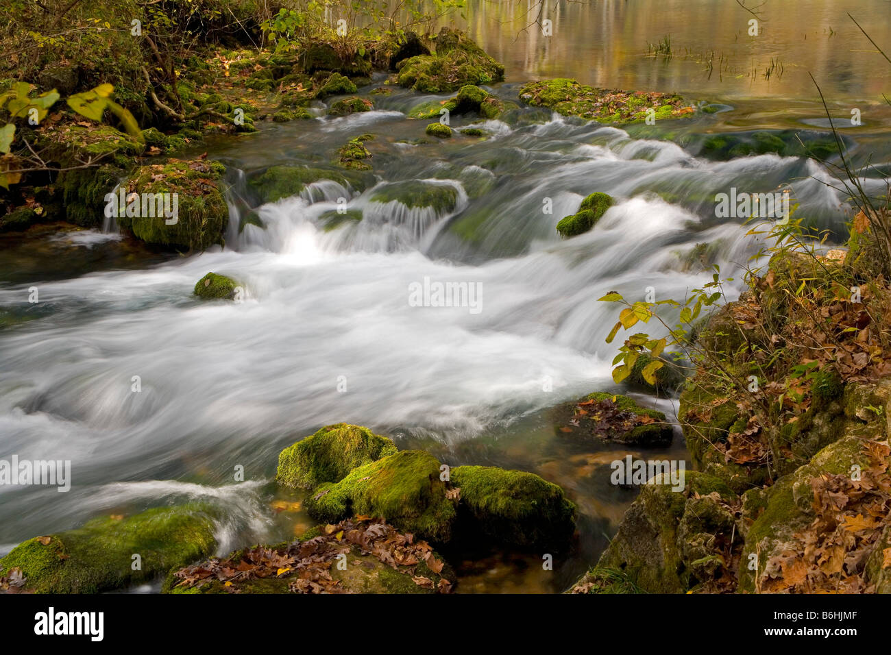 Flow current hi-res stock photography and images - Alamy