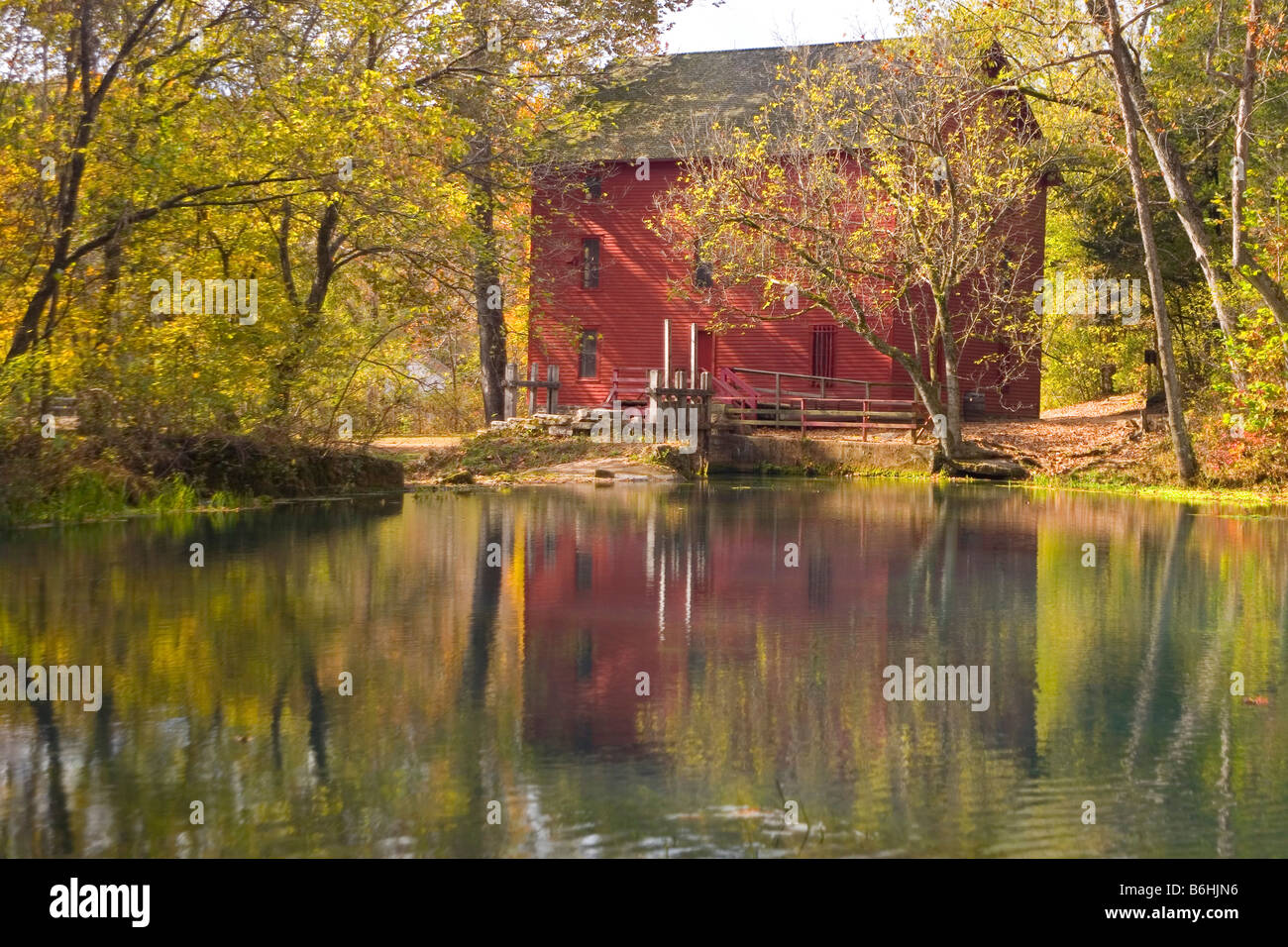 Alley spring hi-res stock photography and images - Alamy
