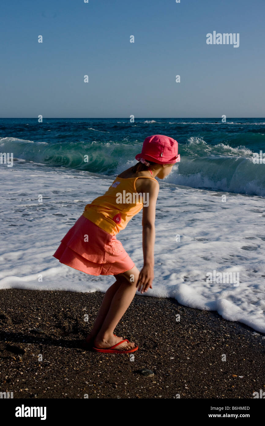 girl child on beach 10 year old Stock Photo - Alamy