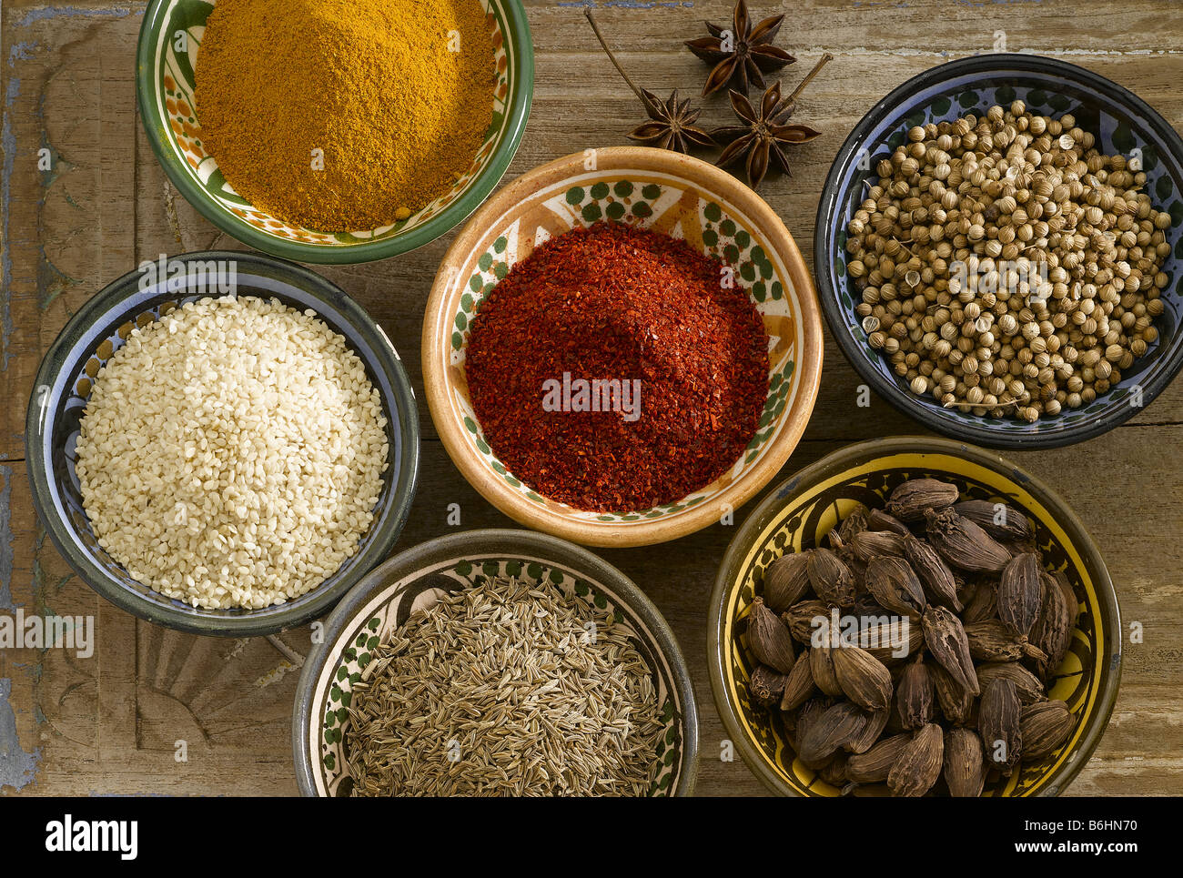 Various middle eastern spices hi-res stock photography and images - Alamy