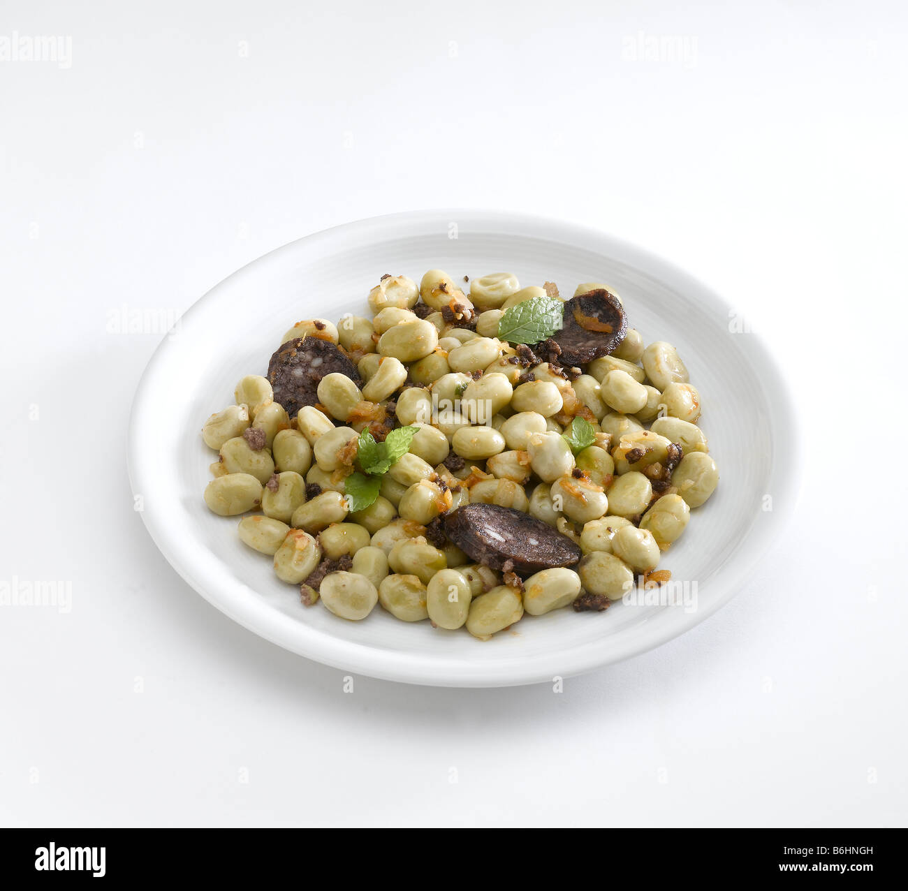 Broad beans cutout hi-res stock photography and images - Alamy