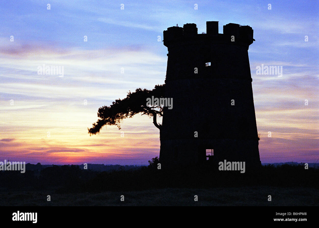 English folly hi-res stock photography and images - Alamy