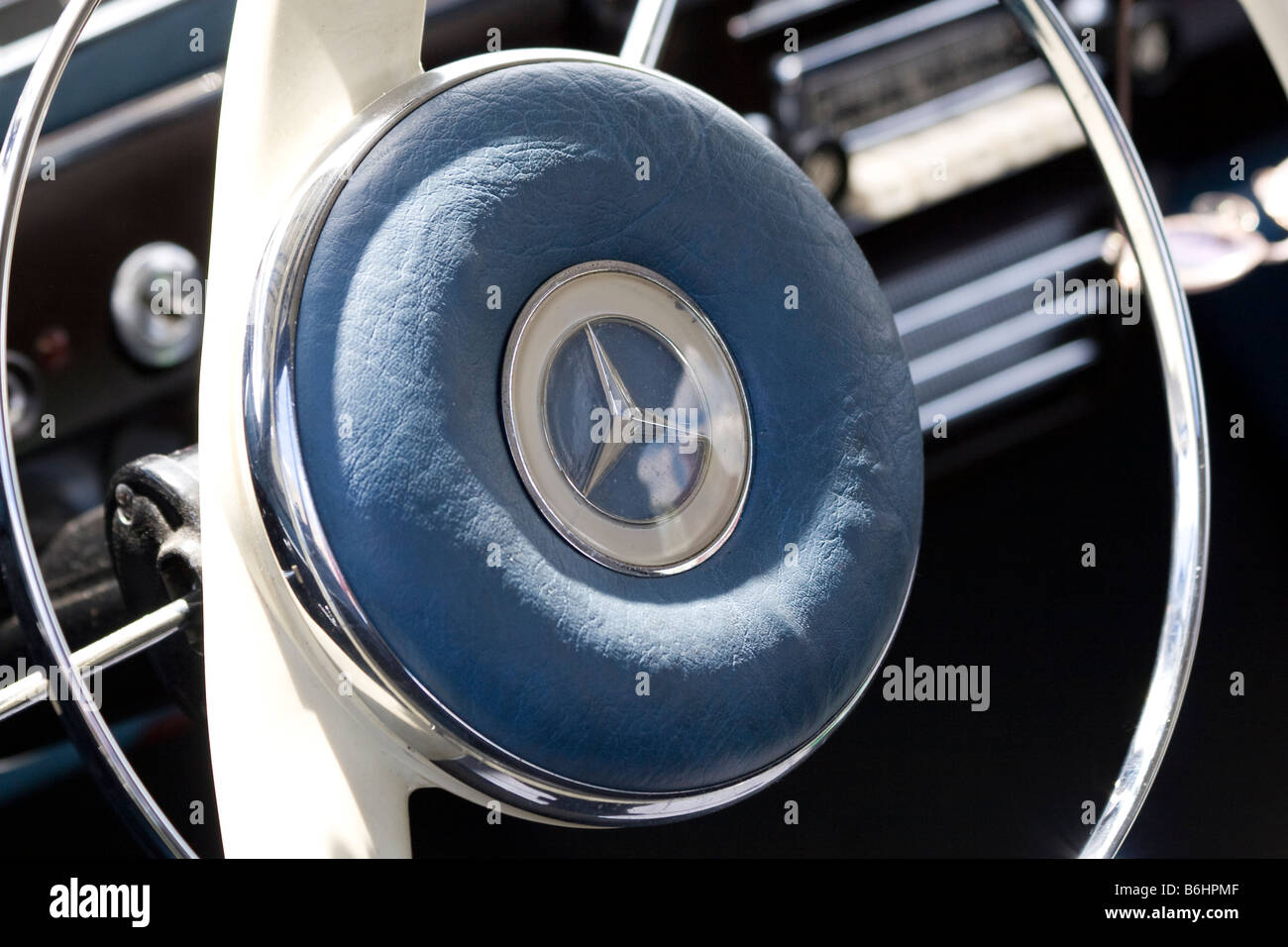 W121 hi-res stock photography and images - Alamy