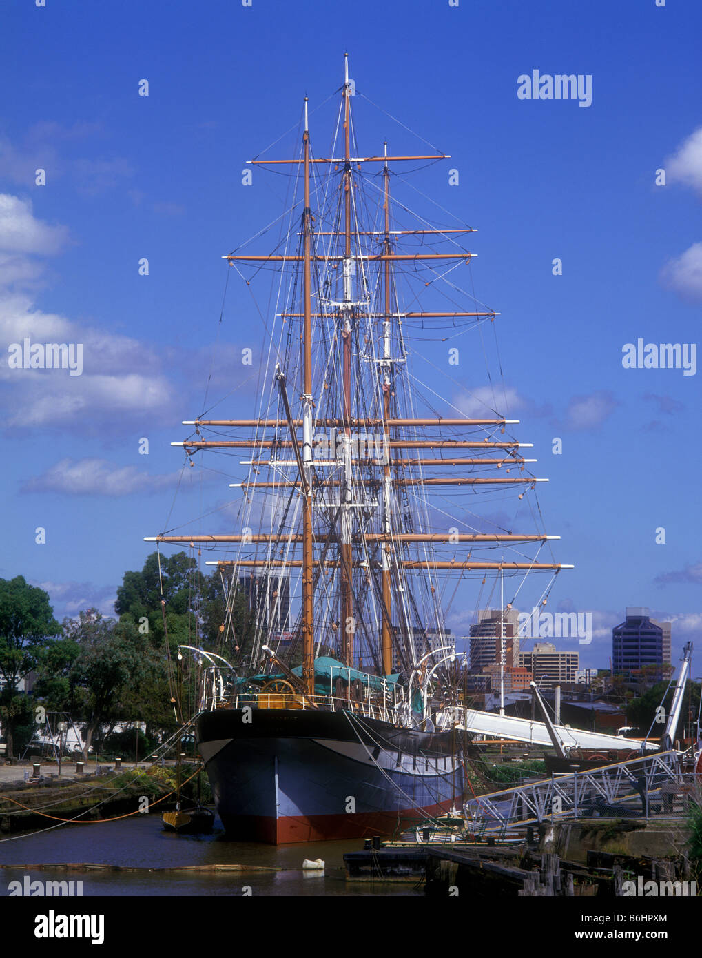 Iron barque hi-res stock photography and images - Alamy