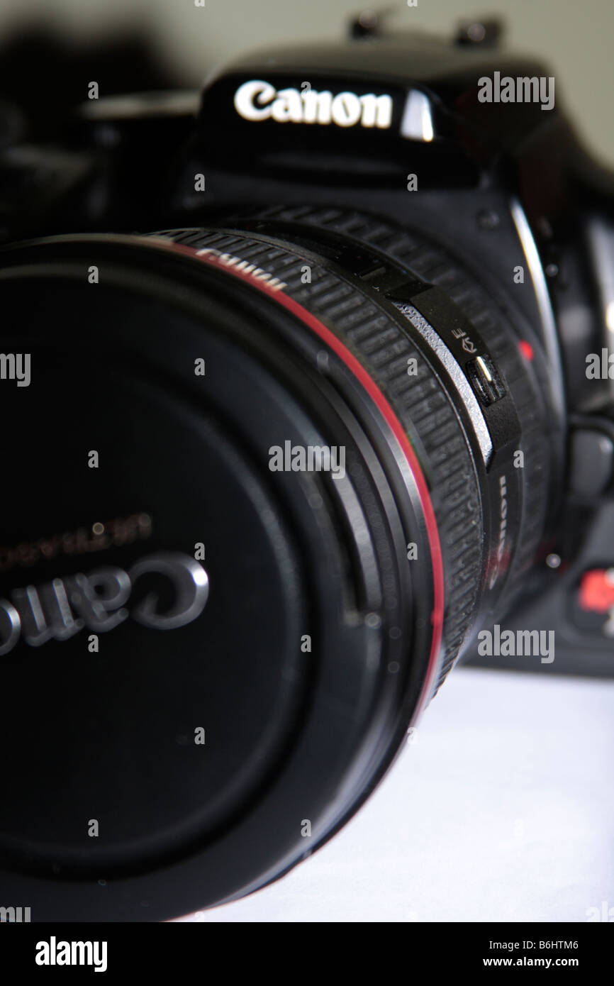 Canon 17 40mm hi-res stock photography and images - Alamy Canon 17 40mm hi-res stock photography and images - Alamy