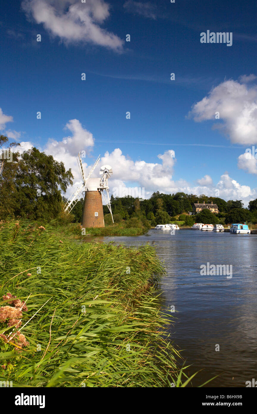 Turf Fen Mill Summer High Resolution Stock Photography and Images - Alamy