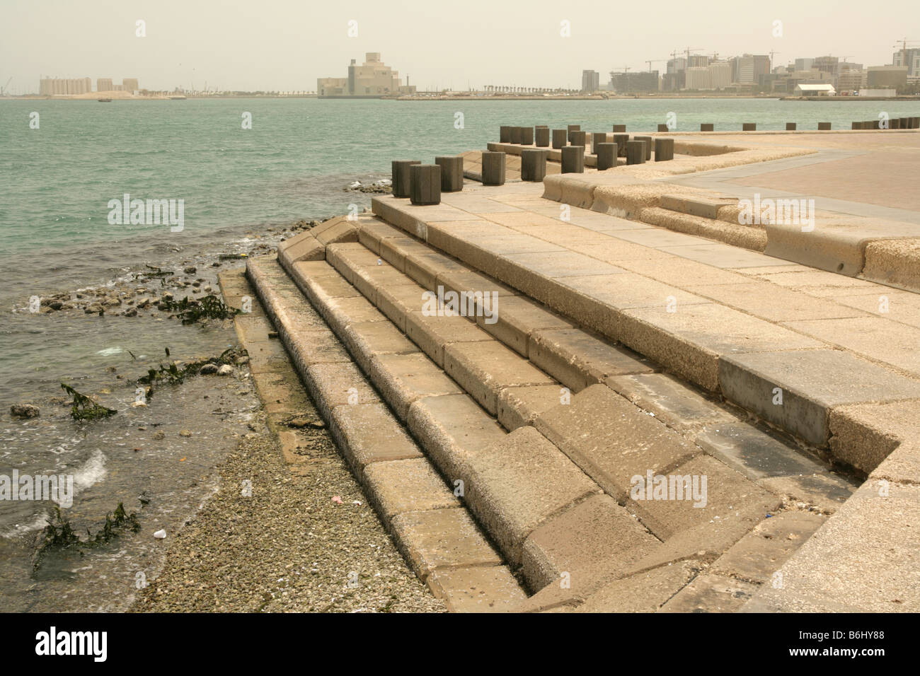 Waterfront steps at Doha Bay, Doha, Qatar Stock Photo - Alamy