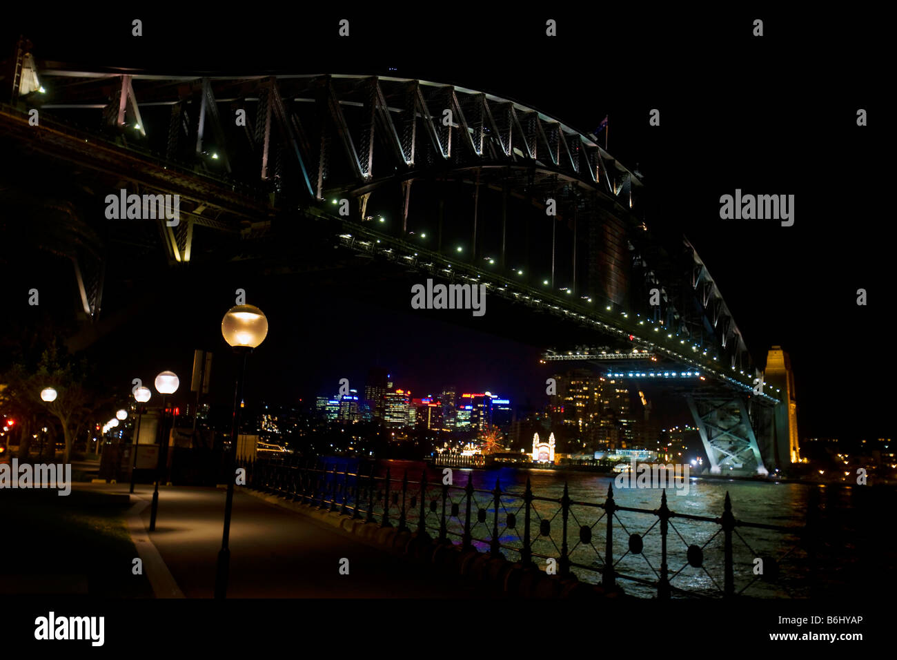 Harbor bridge hi-res stock photography and images - Alamy