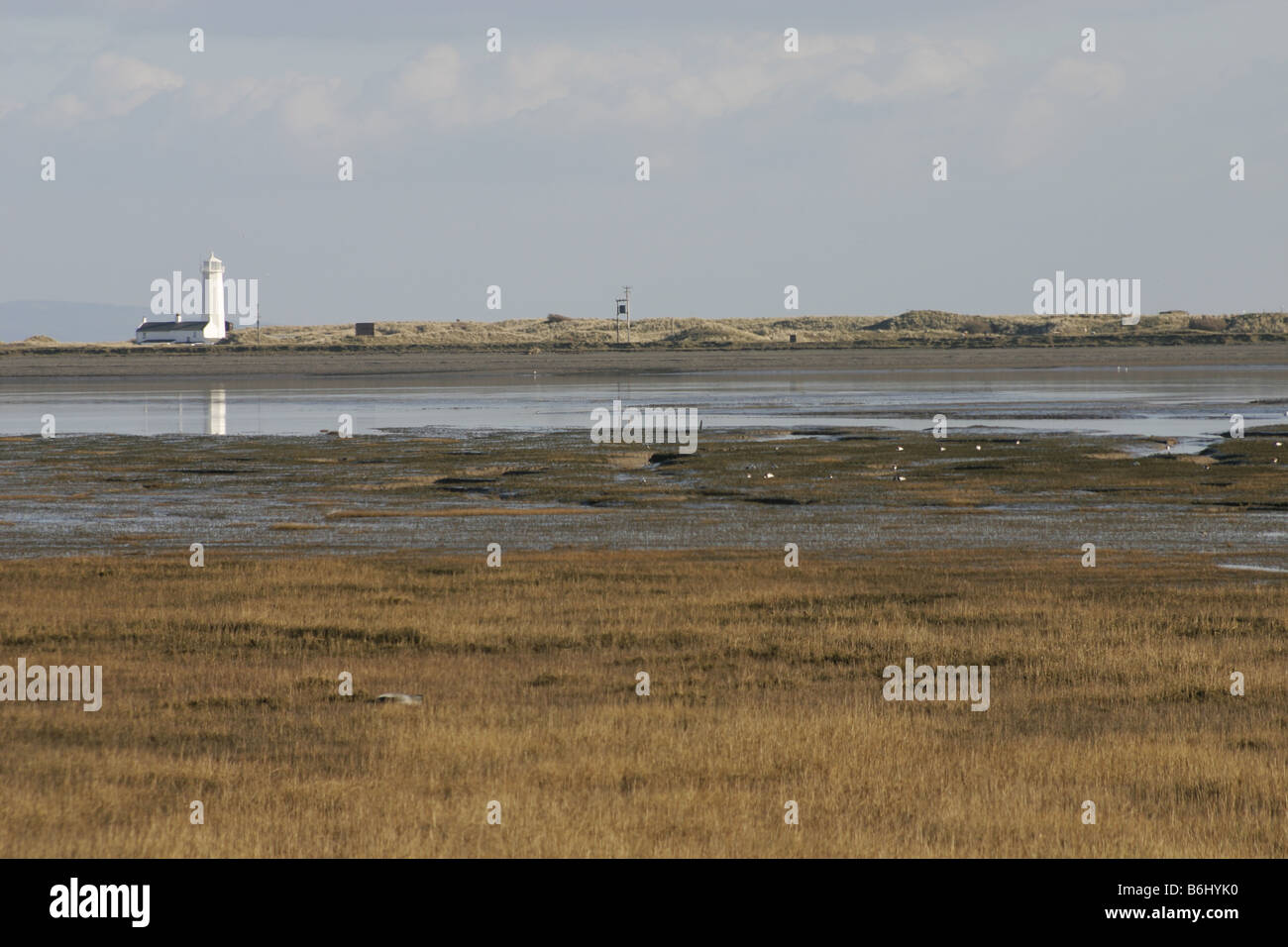 Walney island lighthouse hi-res stock photography and images - Alamy