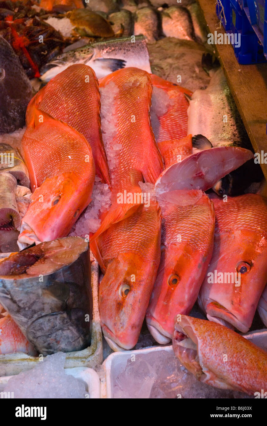 Fishmonger london uk hi-res stock photography and images - Alamy