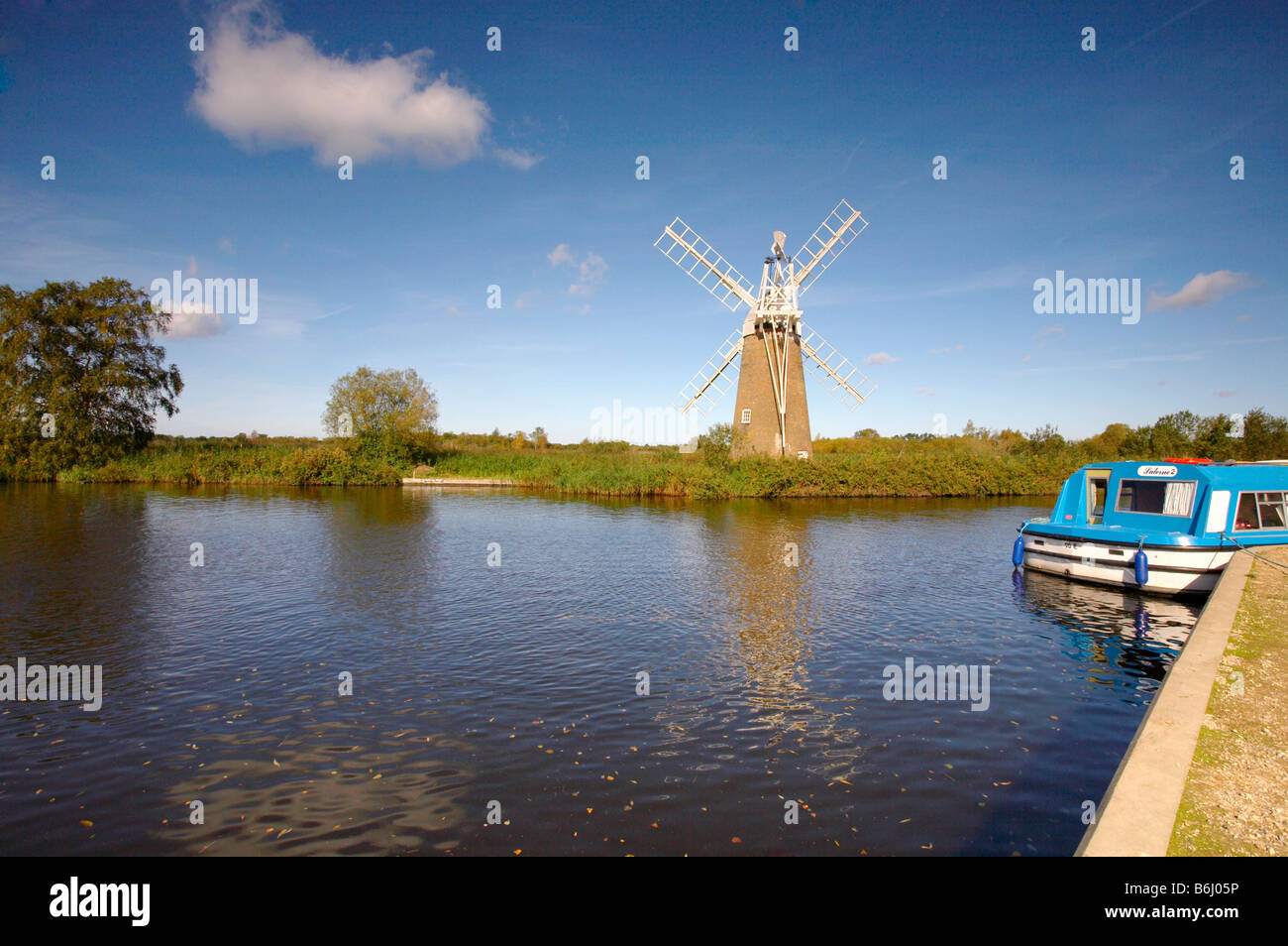 Turf Fen windmill on a bright vibrant day on the Norfolk Broads Stock ...