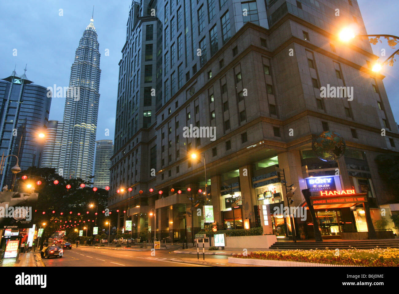 dusk street scene in kulala lumpur, malaysia Stock Photo - Alamy