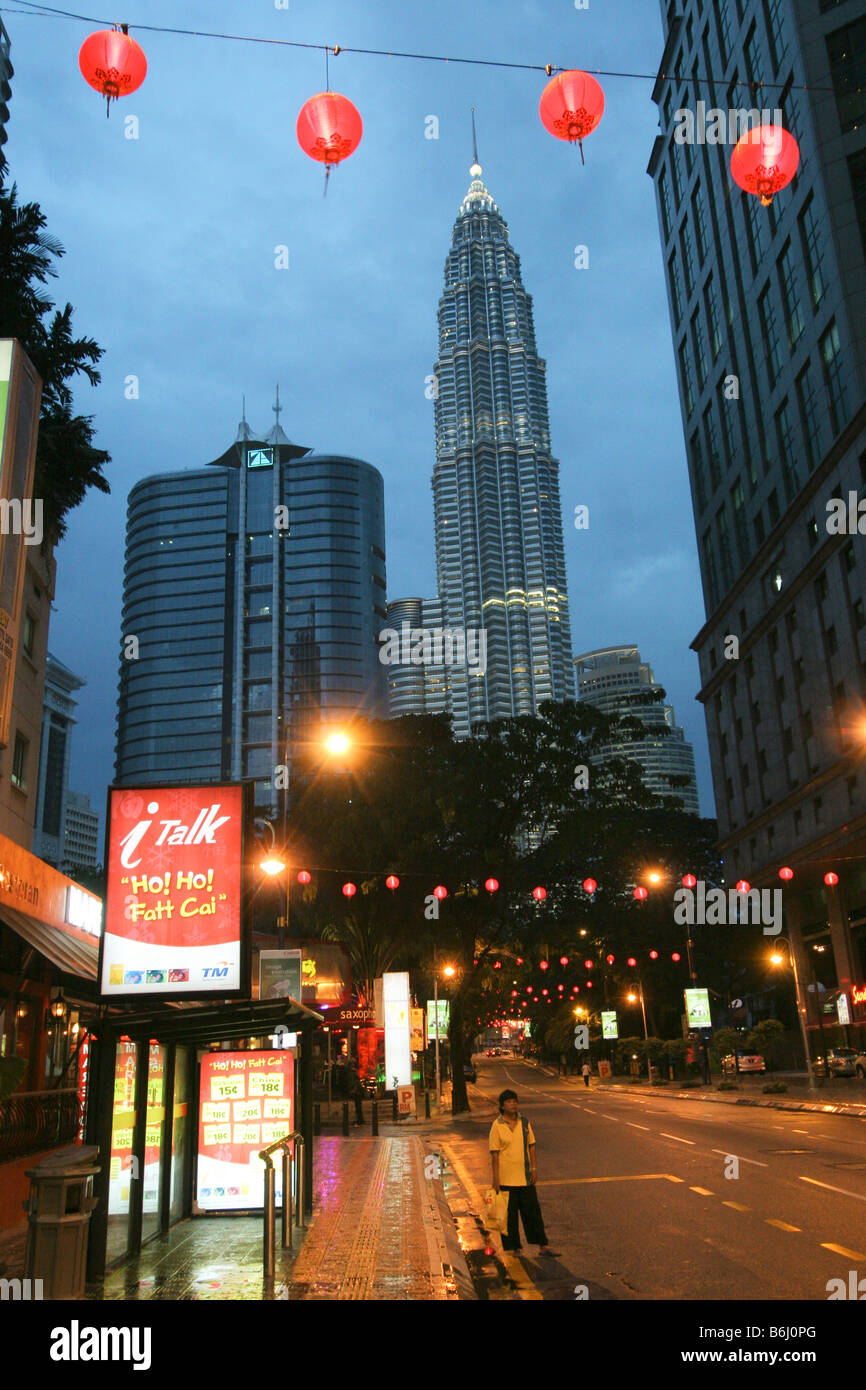 dusk street scene in kulala lumpur, malaysia Stock Photo - Alamy