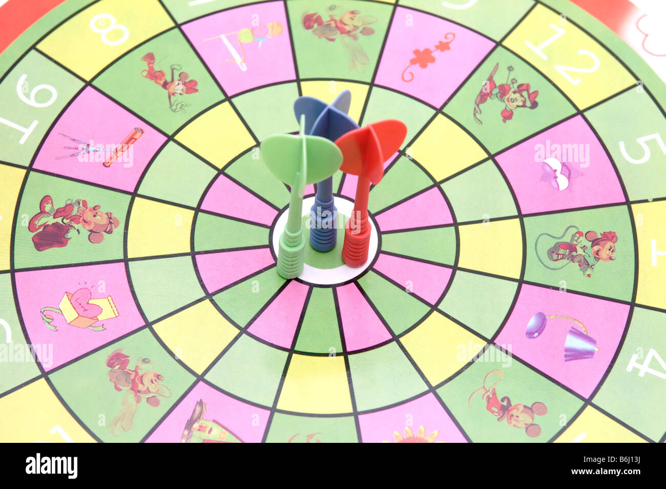 Object dart hi-res stock photography and images - Alamy