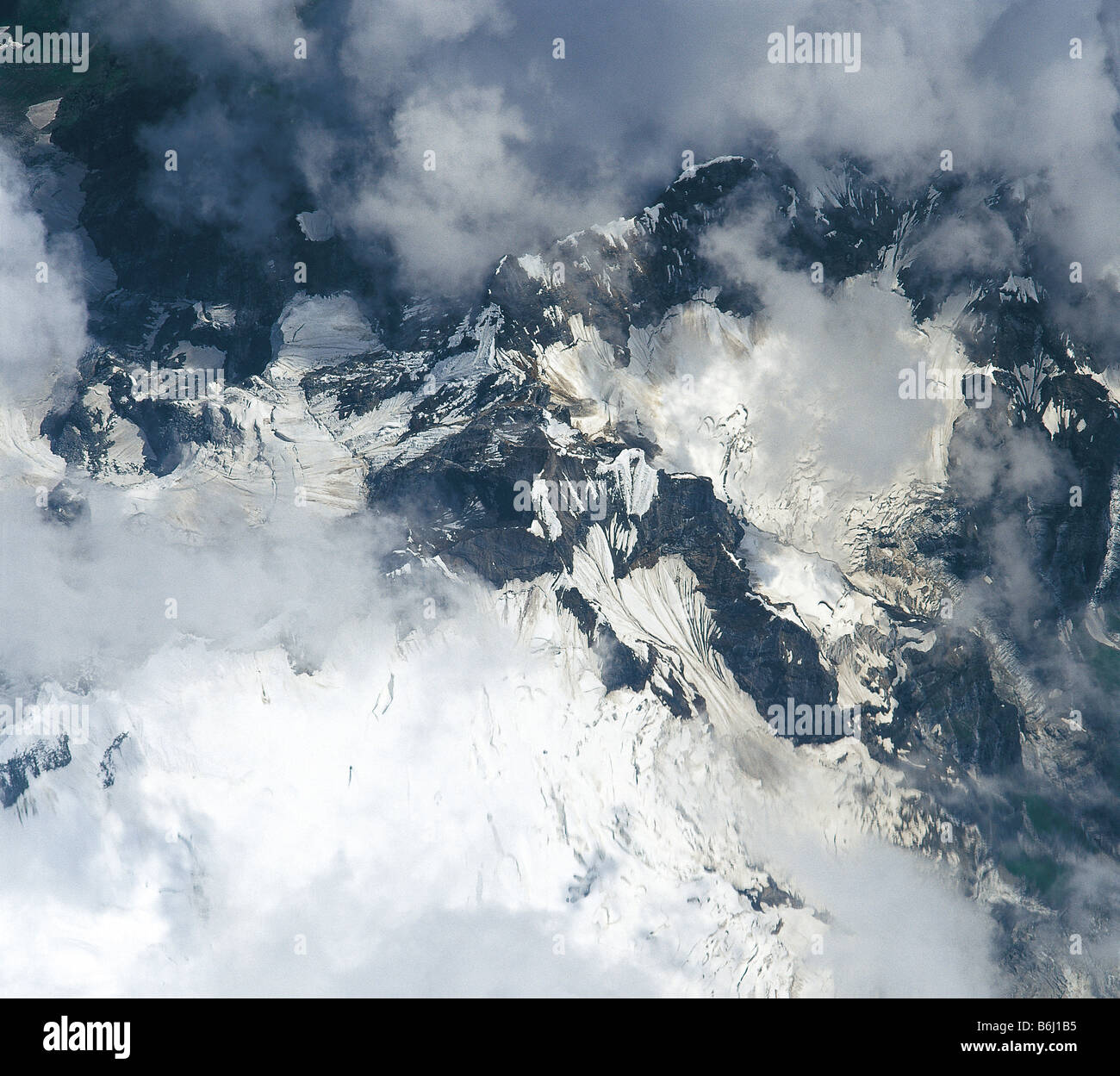 Mt everest aerial hi-res stock photography and images - Alamy