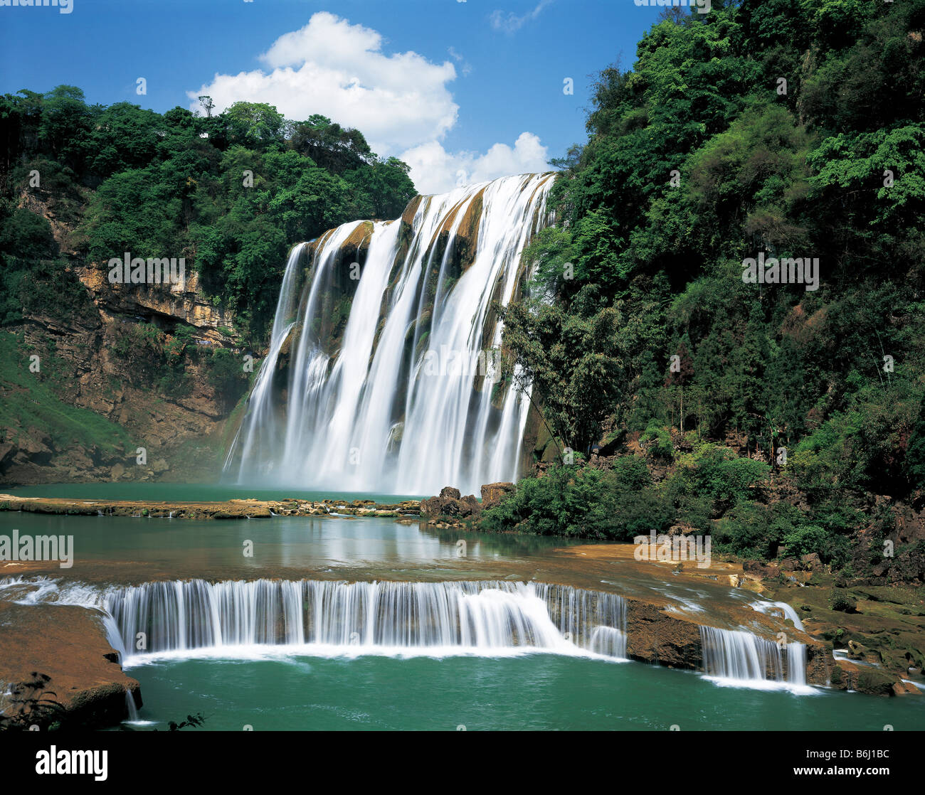 Rainbow waterfall china hi-res stock photography and images - Alamy