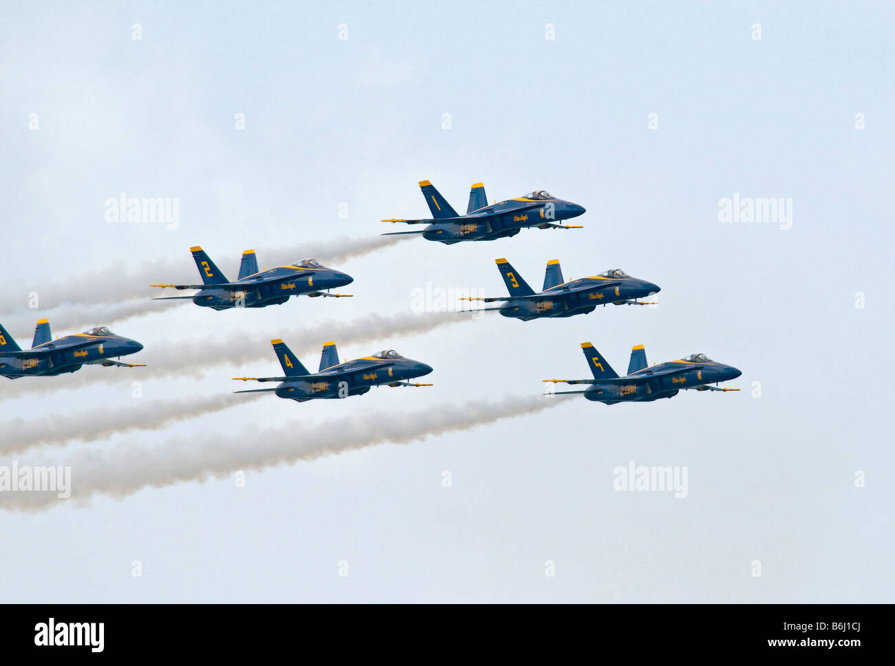 US Navy Blue Angels in tight formation Stock Photo - Alamy