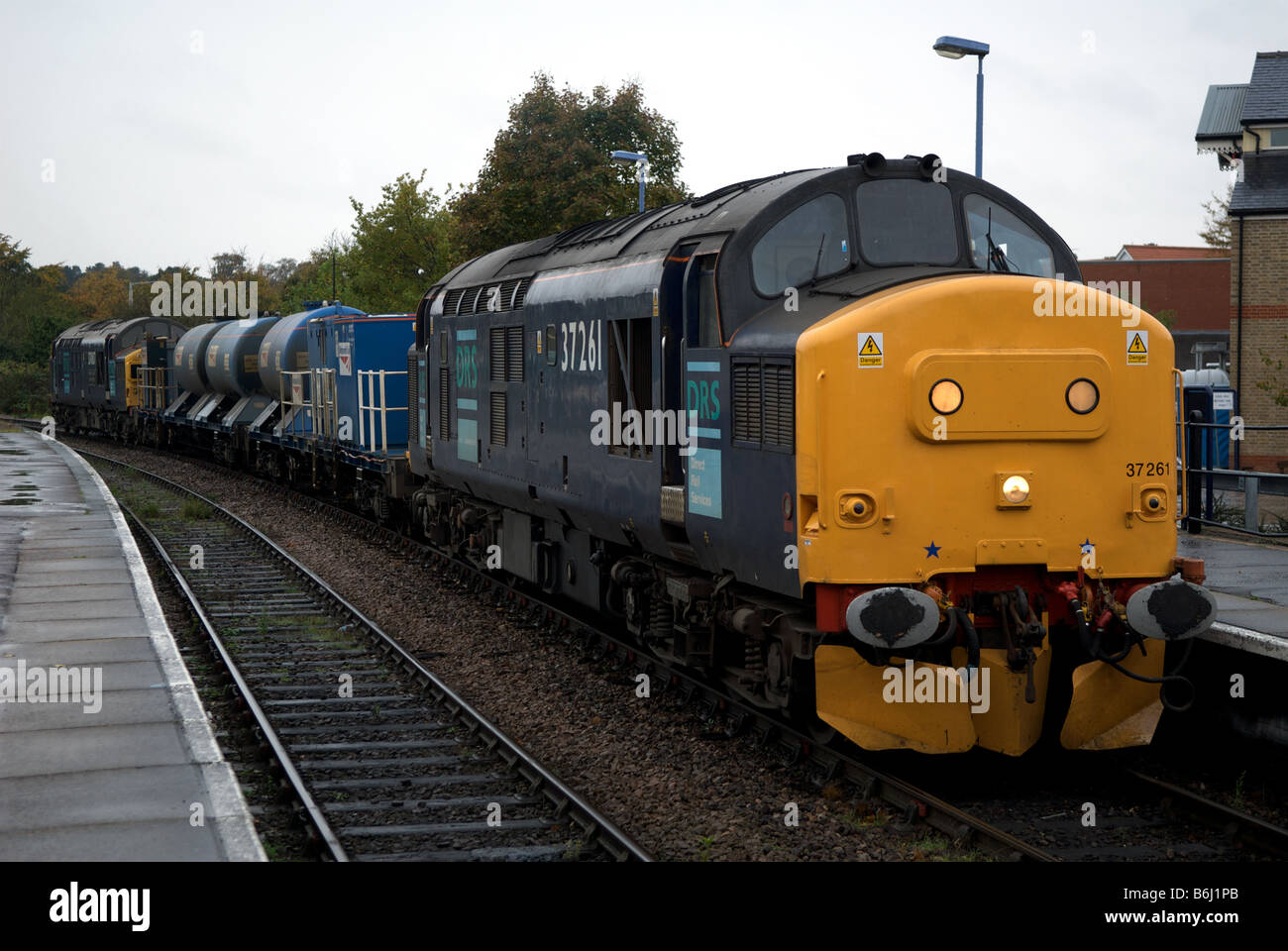 Train clearing leaves off the East Suffolk branch line, Woodbridge ...