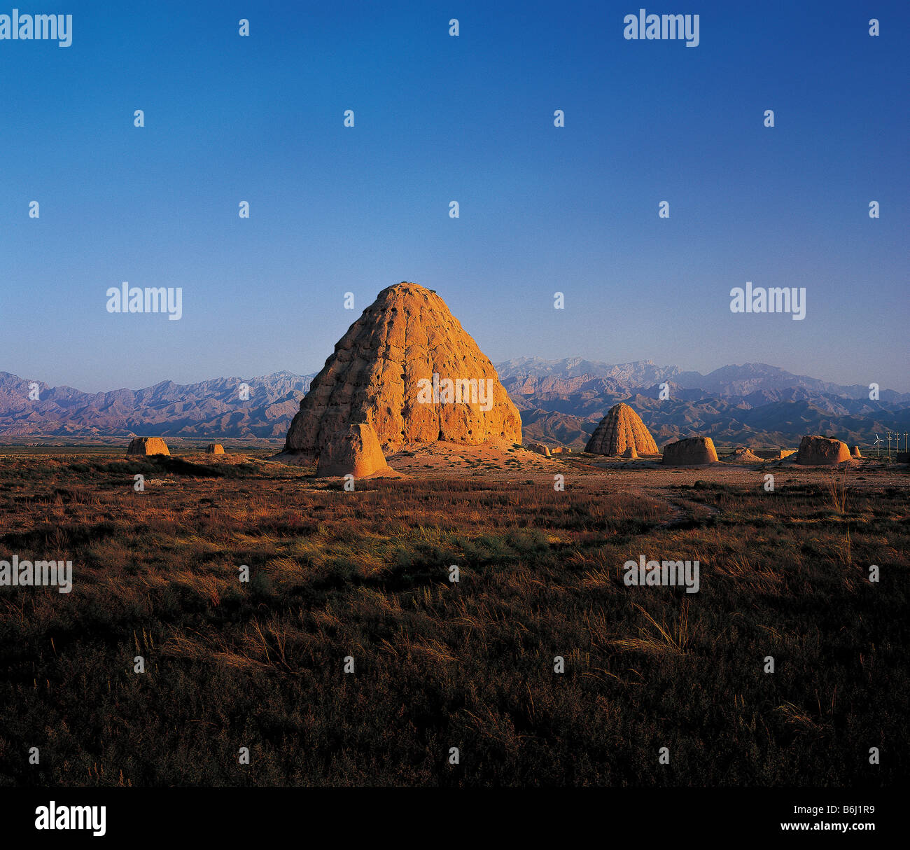 Western xia dynasty hi-res stock photography and images - Alamy