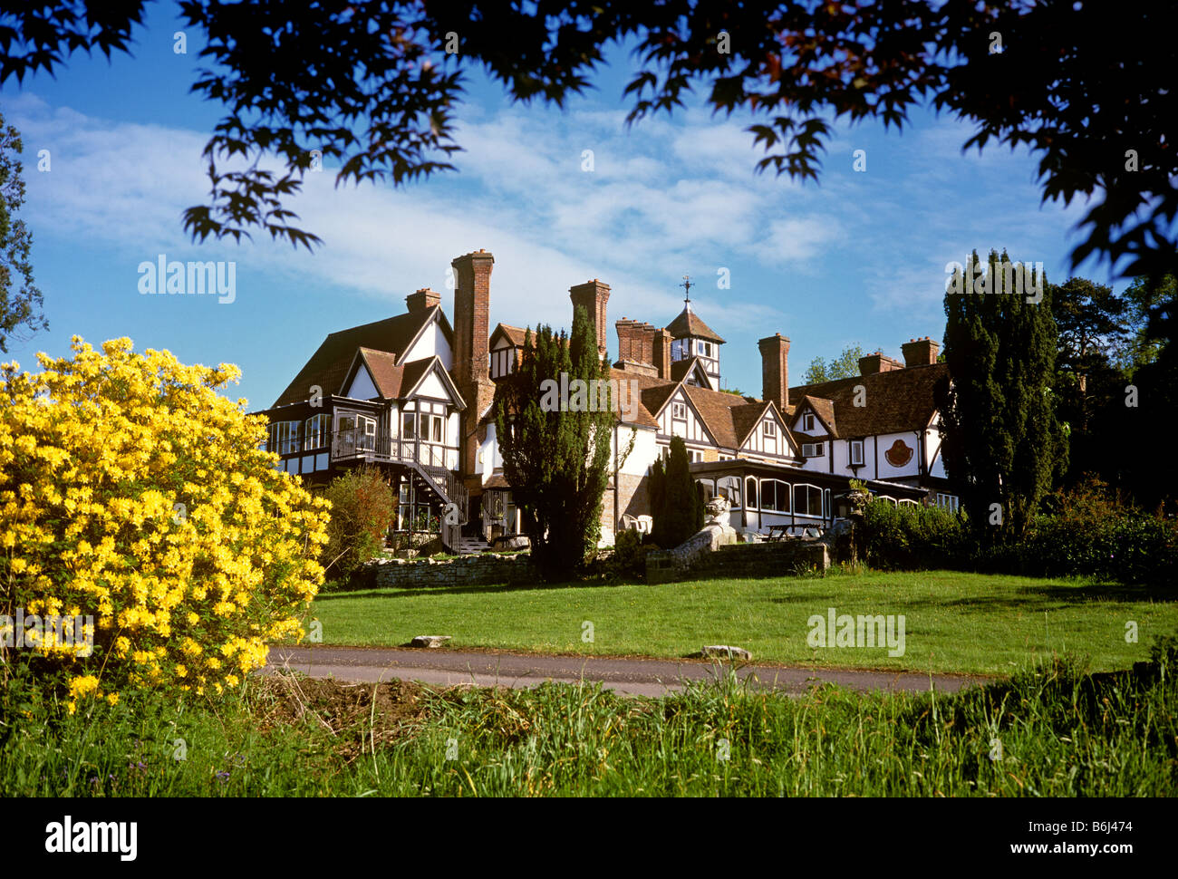 UK England Hampshire Bramshaw Bramble Hill Hotel Stock Photo - Alamy