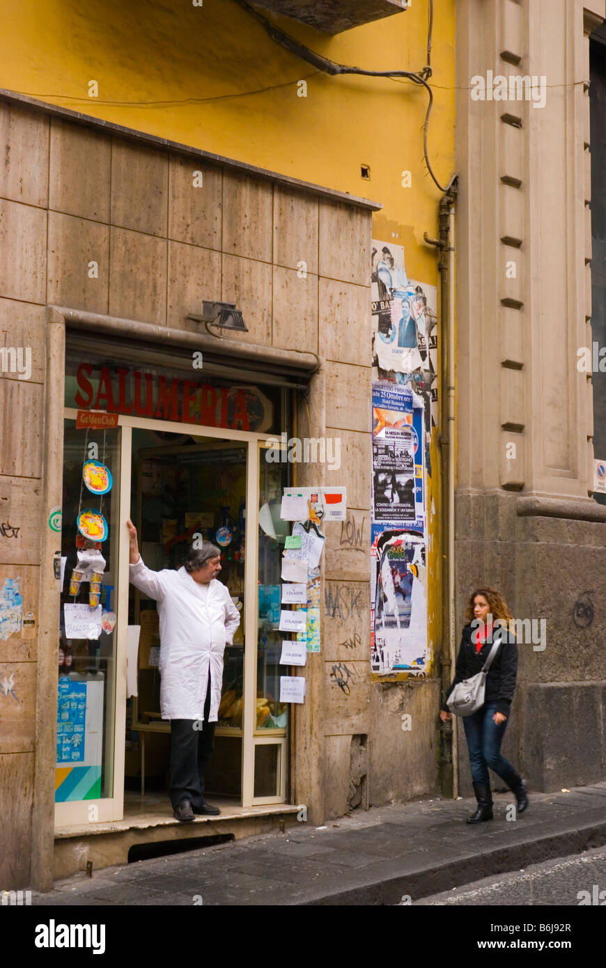 Shopkeeper outside shop hi-res stock photography and images - Alamy