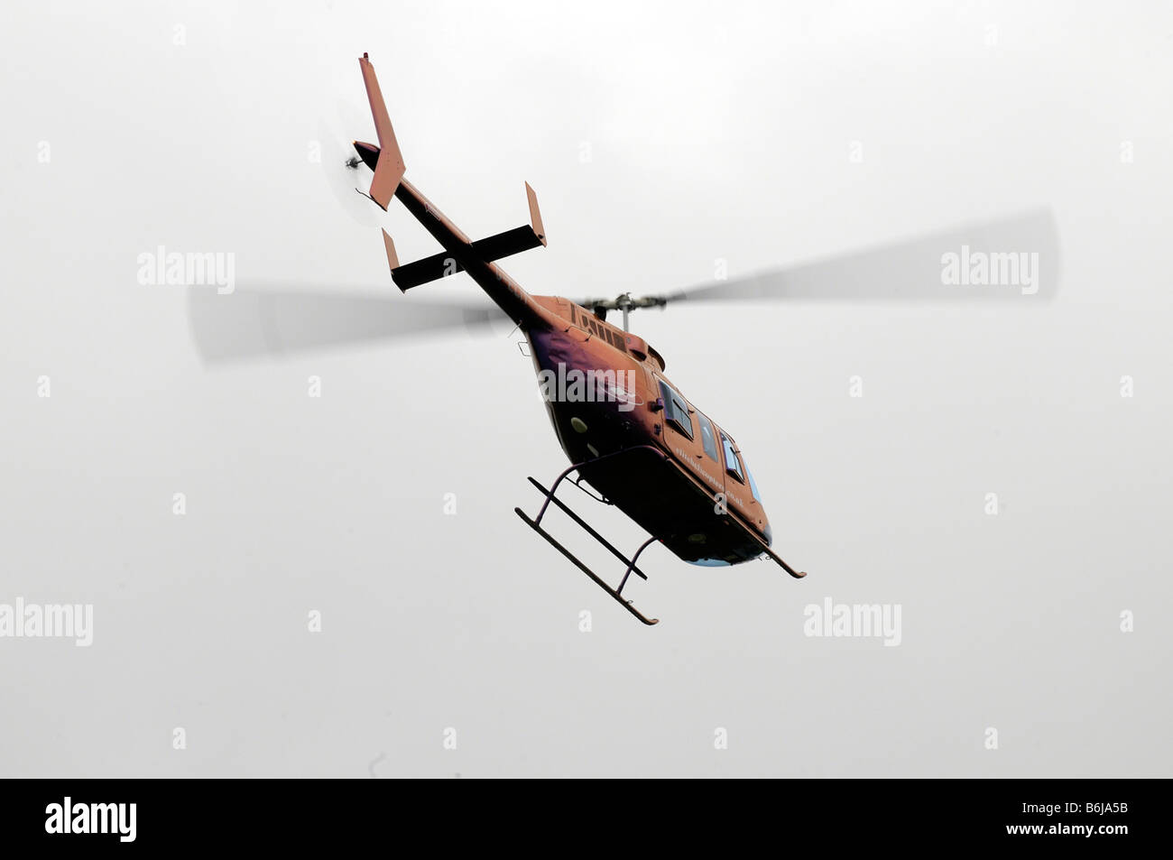 Helicopter rides at Brockenhurst Carnival August 2008 Bell 206L ...