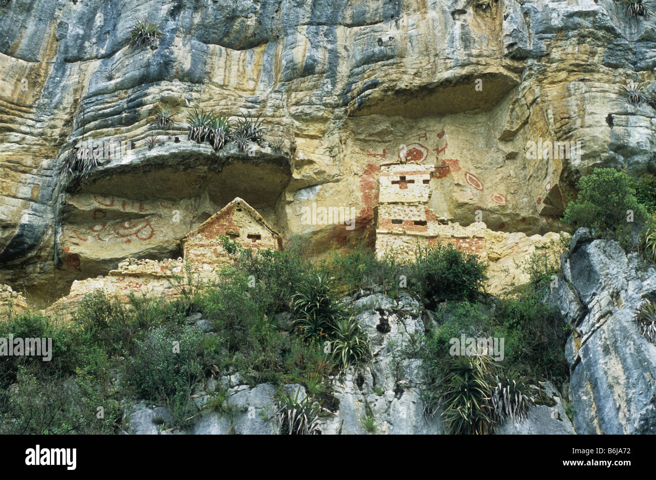 Cliff tombs on ledge at Revash, Chachapoyas, Peru Stock Photo - Alamy