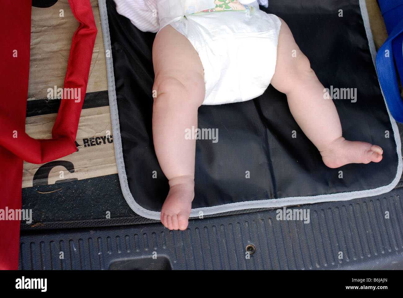 Changing nappy car hi-res stock photography and images - Alamy
