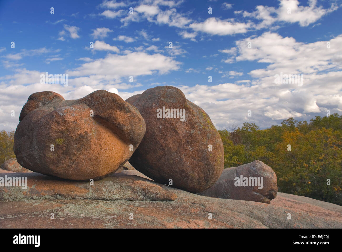 Elephant Rocks State Park in Missouri Stock Photo - Alamy