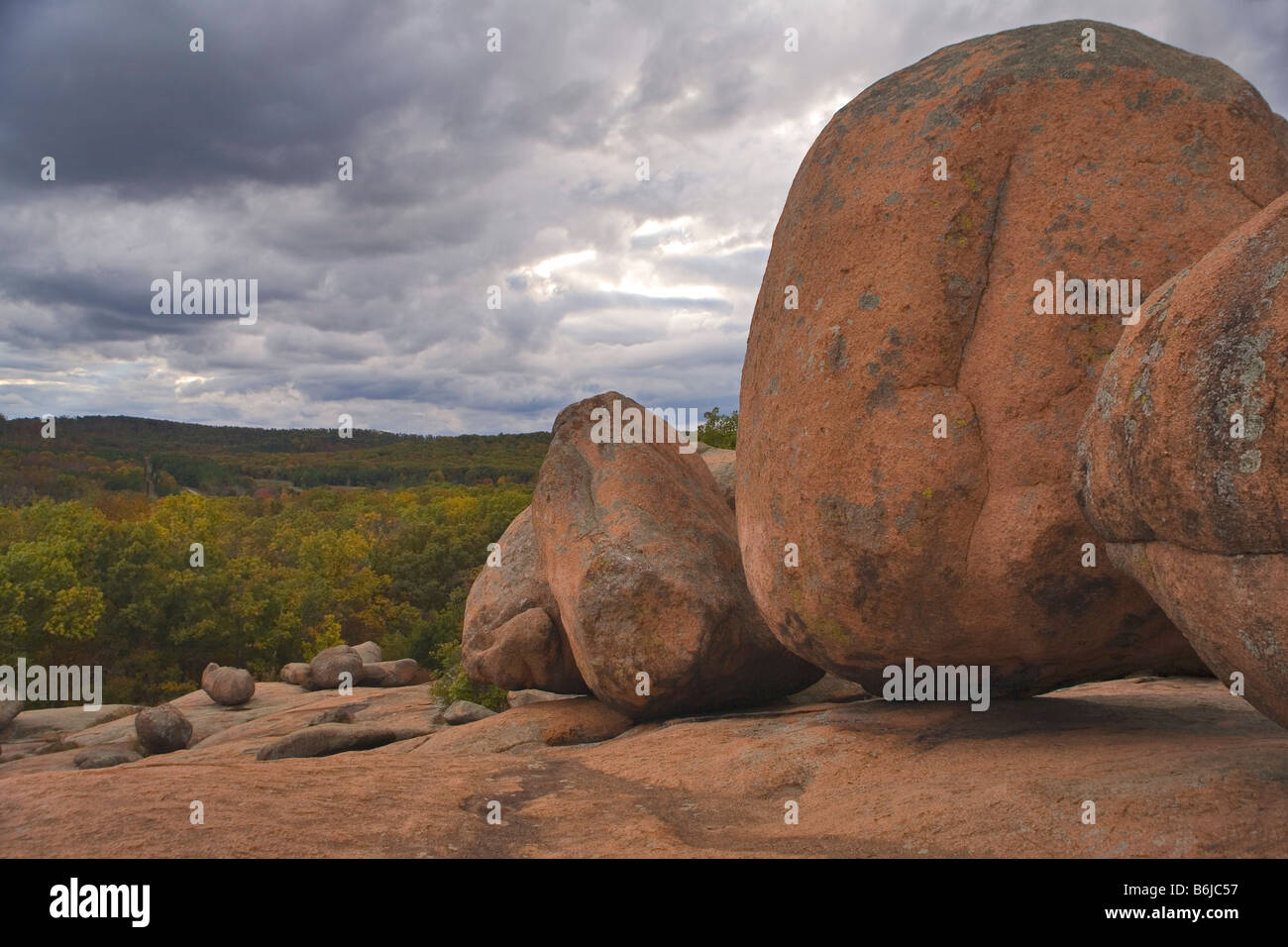 Elephant Rocks State Park in Missouri Stock Photo - Alamy