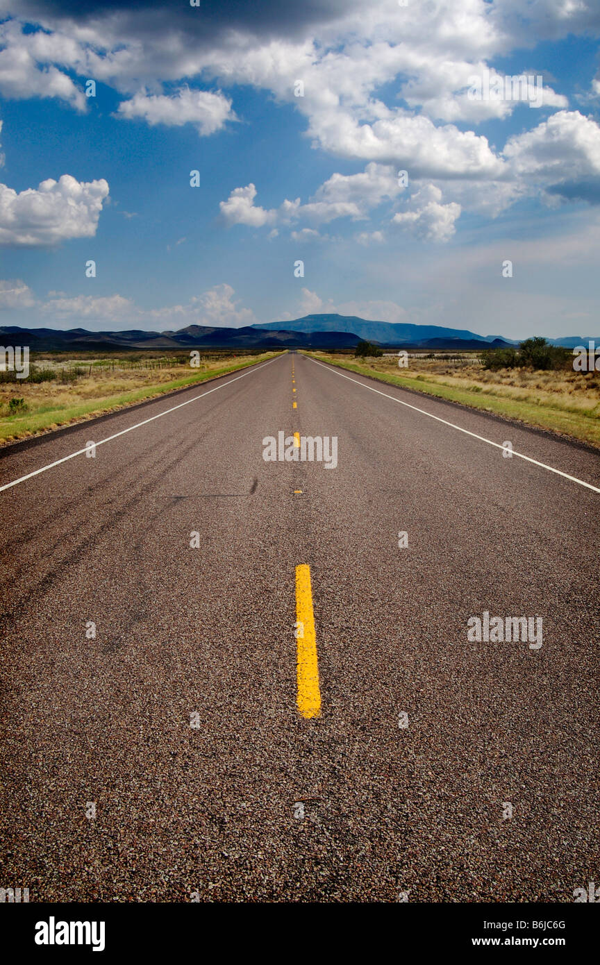 Highway in the Davis Mountain region of West Texas Stock Photo - Alamy