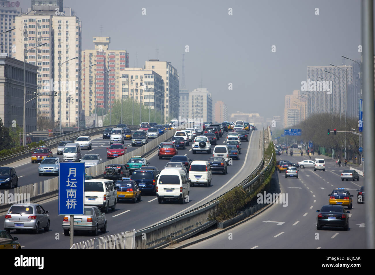 Heavy traffic on hi-res stock photography and images - Alamy