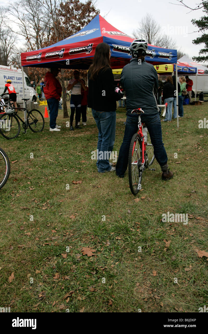 Bike tent hi-res stock photography and images - Alamy